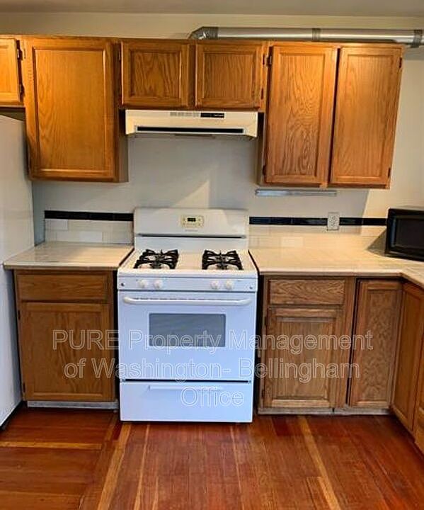 520 S 3rd St #B, La Conner, WA 98257 | Zillow