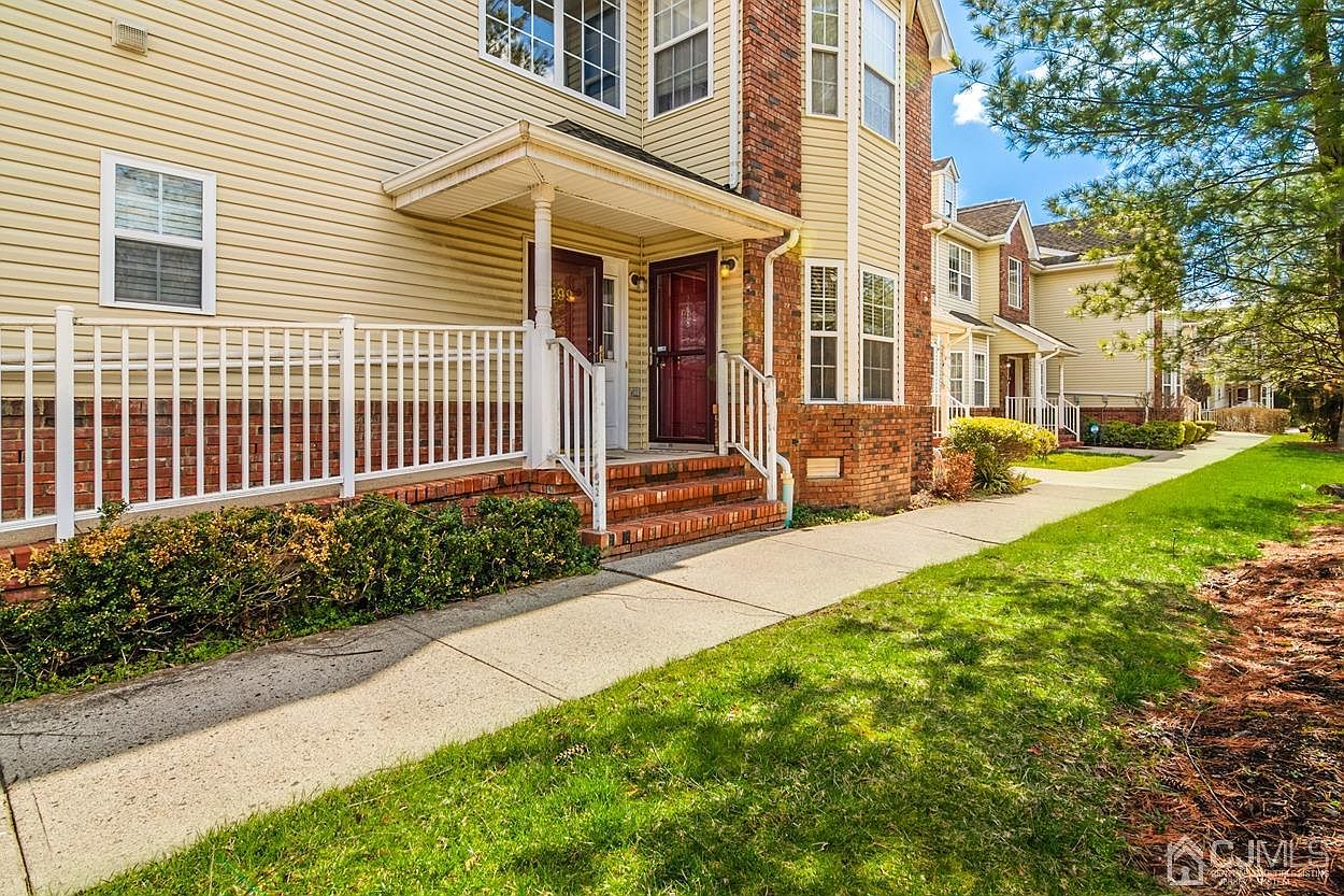 298 Pinelli Dr, Piscataway, NJ 08854 | MLS #2313971R | Zillow