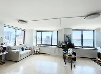 Manhattan Real Estate & Apartments for Sale | StreetEasy