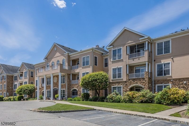 1108 Johnson Dr UNIT 1108, Rockaway, NJ 07866 | Zillow