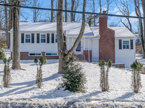 Chatham NJ Real Estate - Chatham NJ Homes For Sale | Zillow