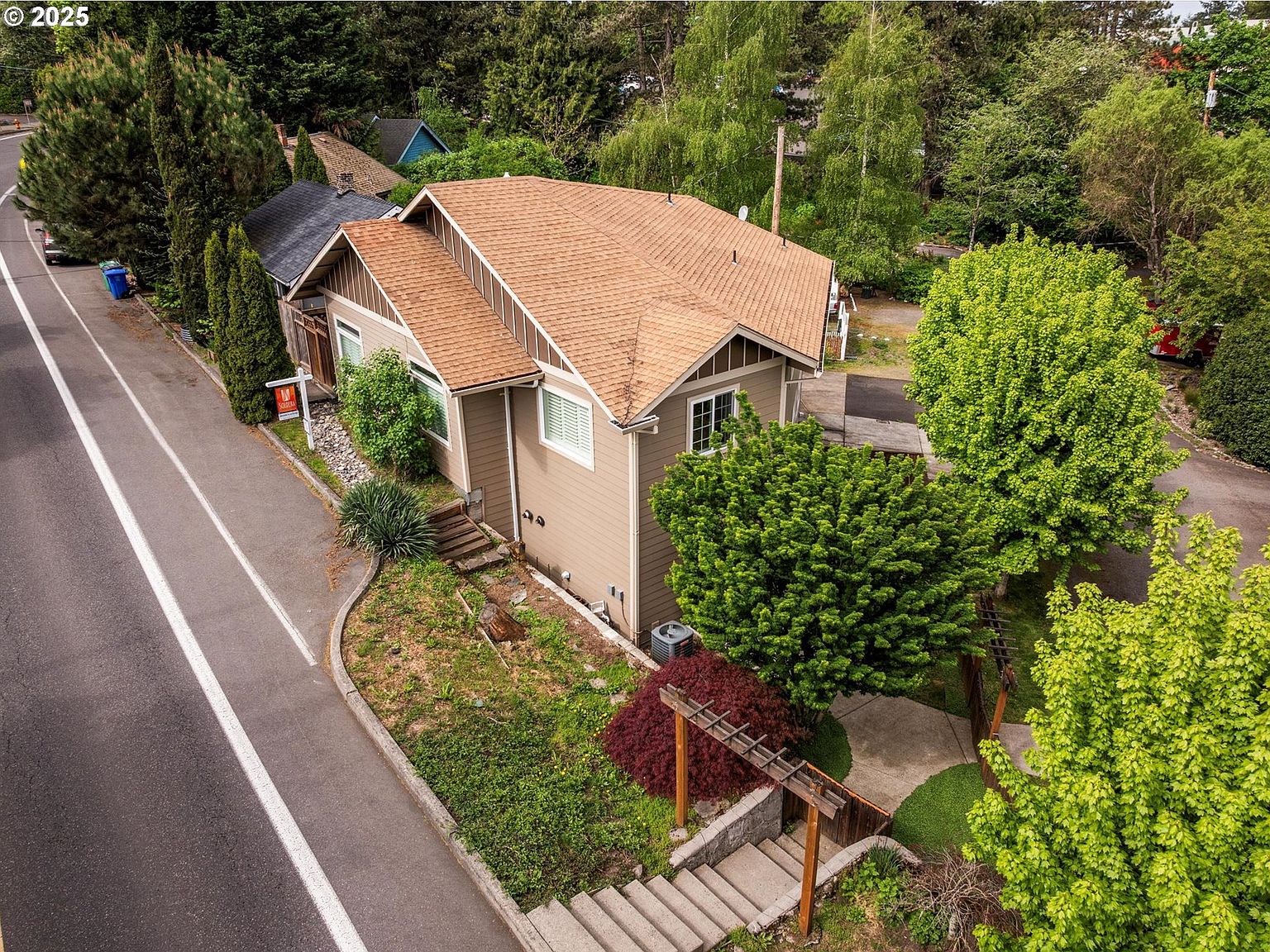 6605 SW Capitol Hwy, Portland, OR 97239 | Zillow