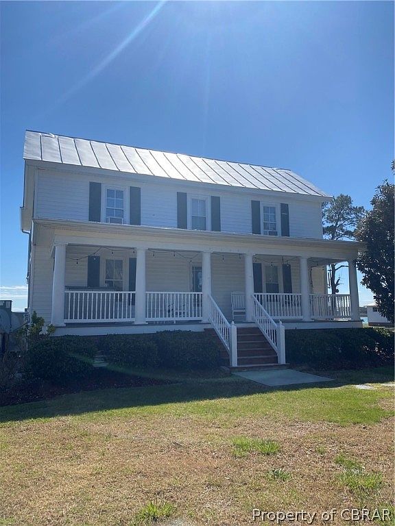 7949 New Point Comfort Hwy, New Pt, VA 23125 | Zillow