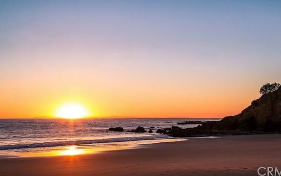 2596 Riviera Dr, Laguna Beach, CA 92651 | Zillow