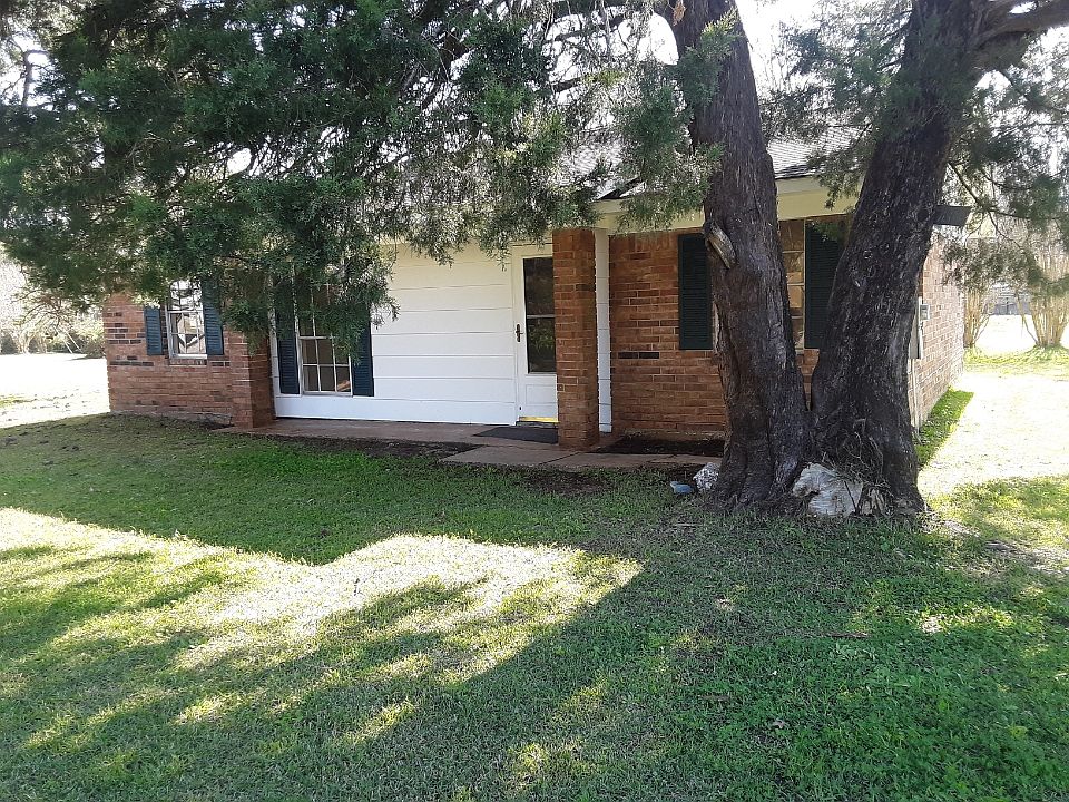 8925 Larry Dr, Semmes, AL 36575 | Zillow