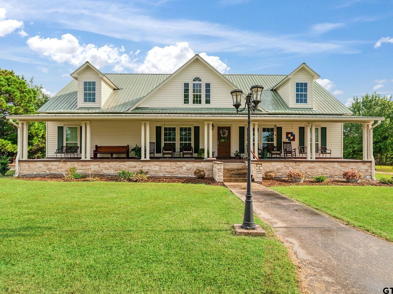 6150 Old Clarksville Rd, Paris, TX 75462 | MLS #25013519 | Zillow