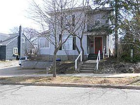 413 Elizabeth St, Petoskey, MI 49770 | Zillow