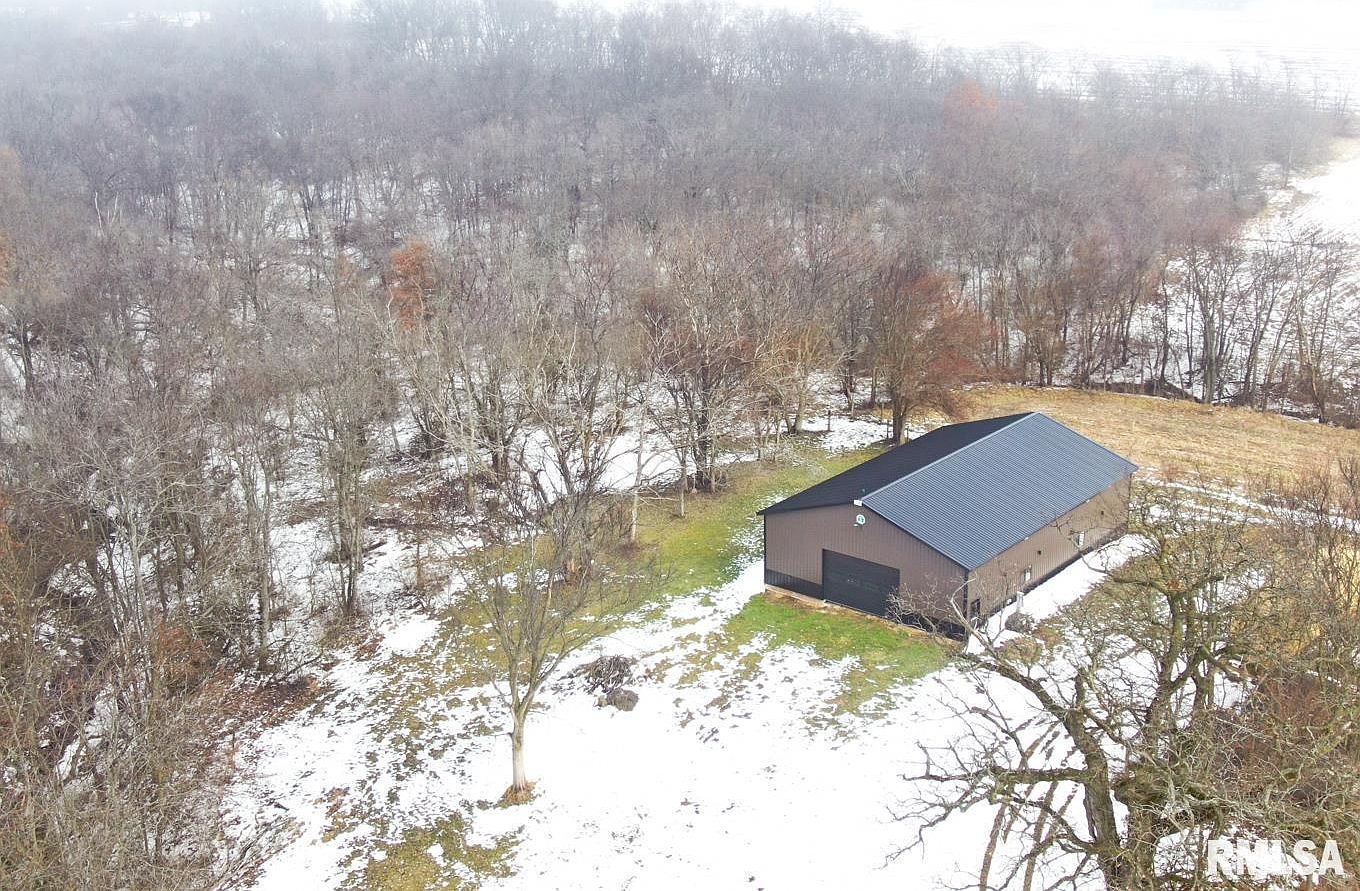 1596 Berwick Rd, Berwick, IL 61417 | MLS #CA1027105 | Zillow