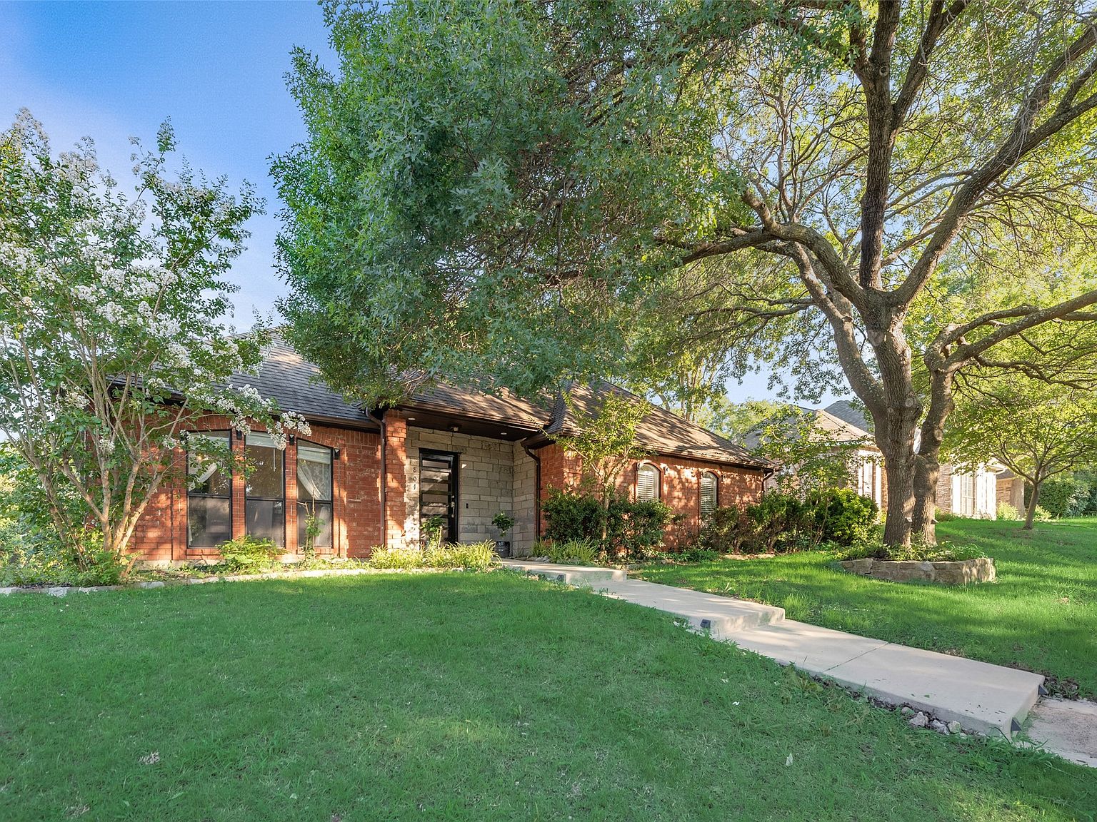 3804 Jennifer Ln, Rowlett, TX 75088 | MLS #20628208 | Zillow