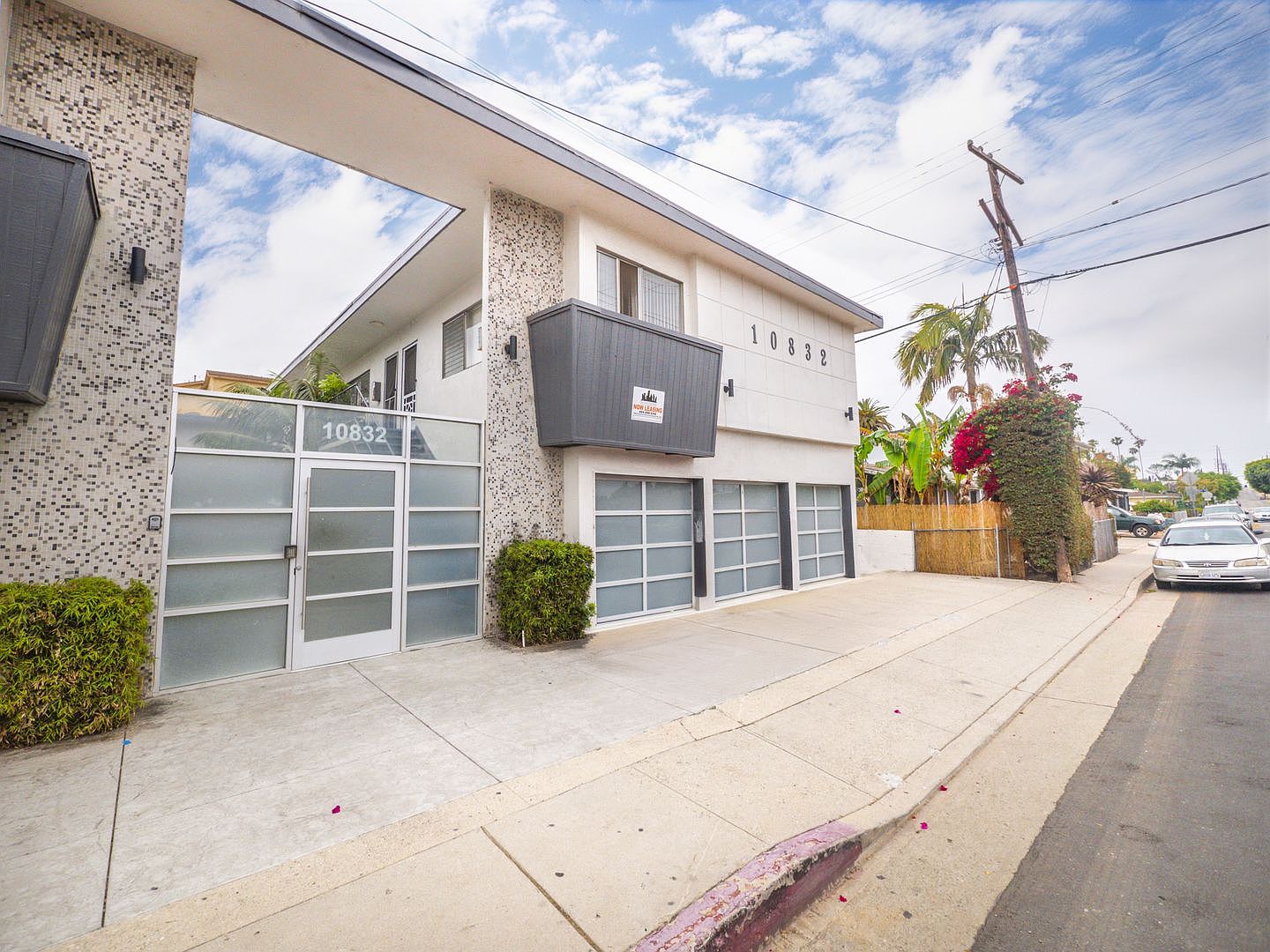 10832 Charnock Rd #15907, Los Angeles, CA 90034 | Zillow