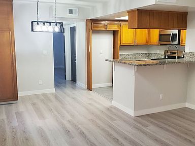 5242 Cartwright Ave #7, North Hollywood, CA 91601 | Zillow