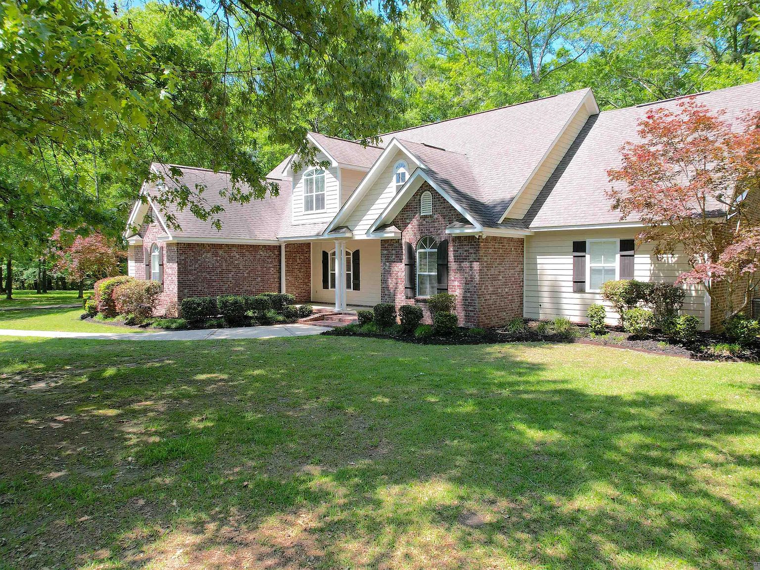 1011 Kori Ln, Mccomb, MS 39648 | Zillow