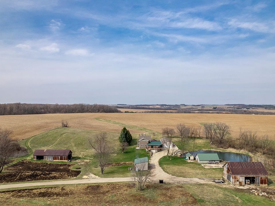 10760 E Rock Grove Rd, Davis, IL 61019 | Zillow