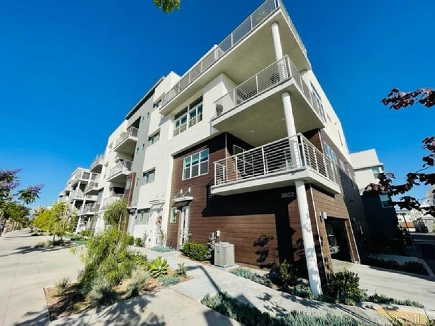 2032 Bravo Loop UNIT 5, Chula Vista, CA 91915 | Zillow