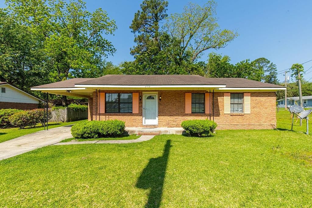 203 S Walker St, Quitman, GA 31643 | Zillow