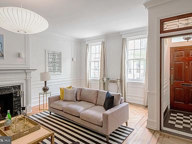 2039 Locust St, Philadelphia, PA 19103 | Zillow