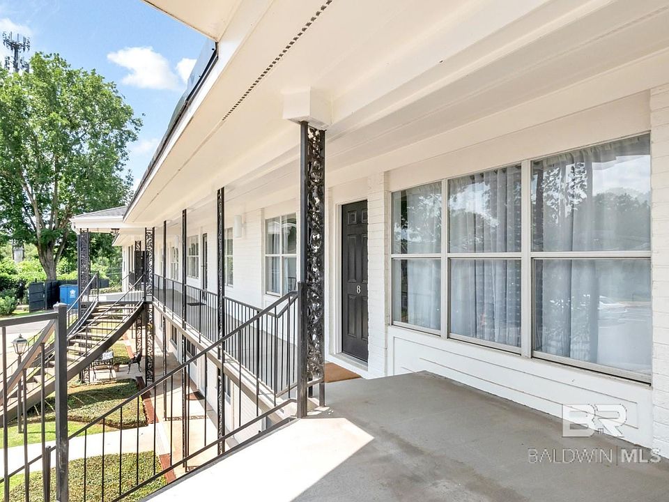 4009 Old Shell Rd APT E8, Mobile, AL 36608 | Zillow