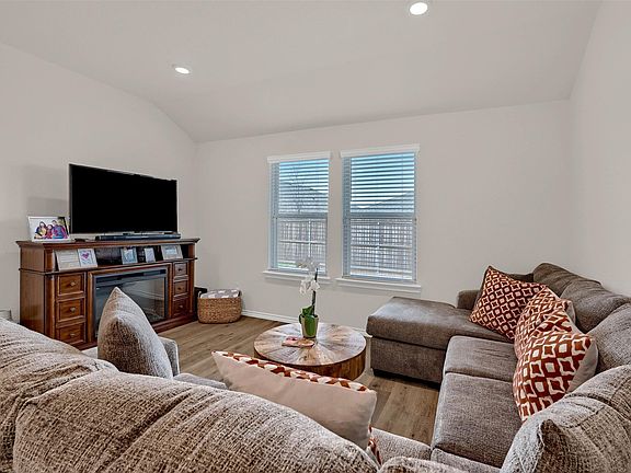 2821 Jasmine Dr, Sherman, TX 75092 | MLS #20867806 | Zillow