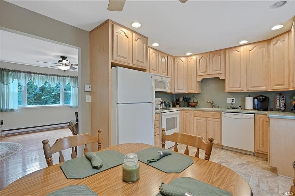 39 Old Mill Rd, Wallkill, NY 12589 | Zillow