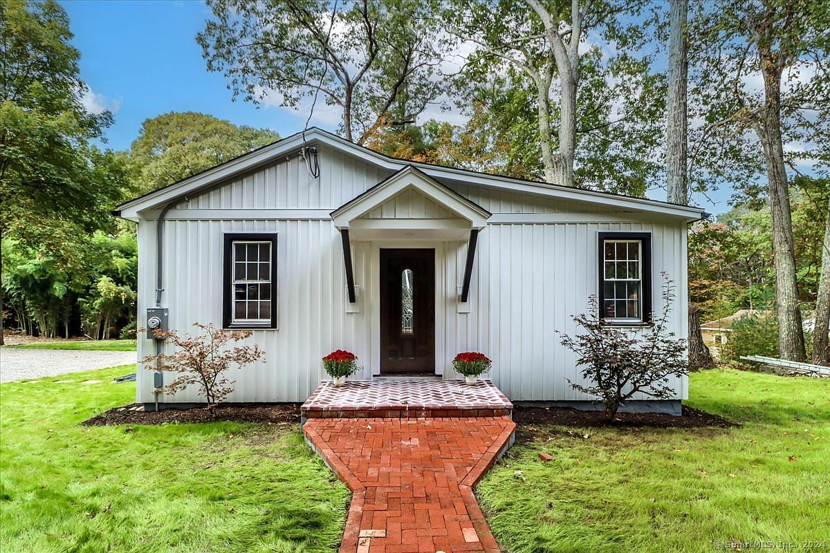 7 Sunset Trail, Monroe, CT 06468 | Zillow