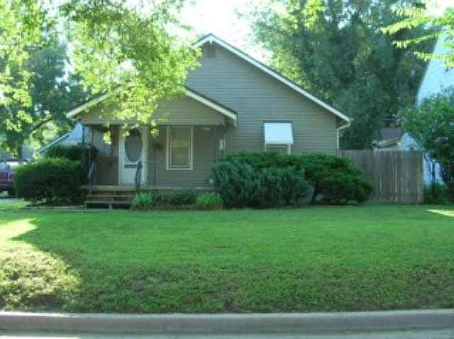 1206 Henry St, Augusta, KS 67010 | Zillow