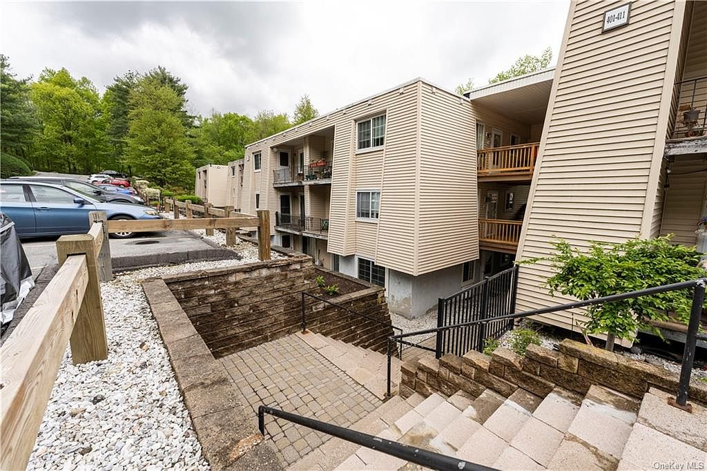 406 Fox Run Lane, Carmel, NY 10512 | Zillow