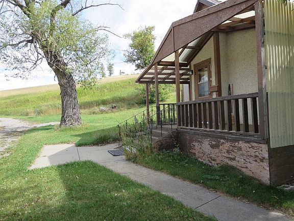 561 1st St N, Cardston, AB T0K 0K0 | MLS #A2080941 | Zillow