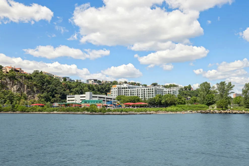 The Declan at 5 Port Imperial Boulevard in Weehawken : Sales, Rentals ...