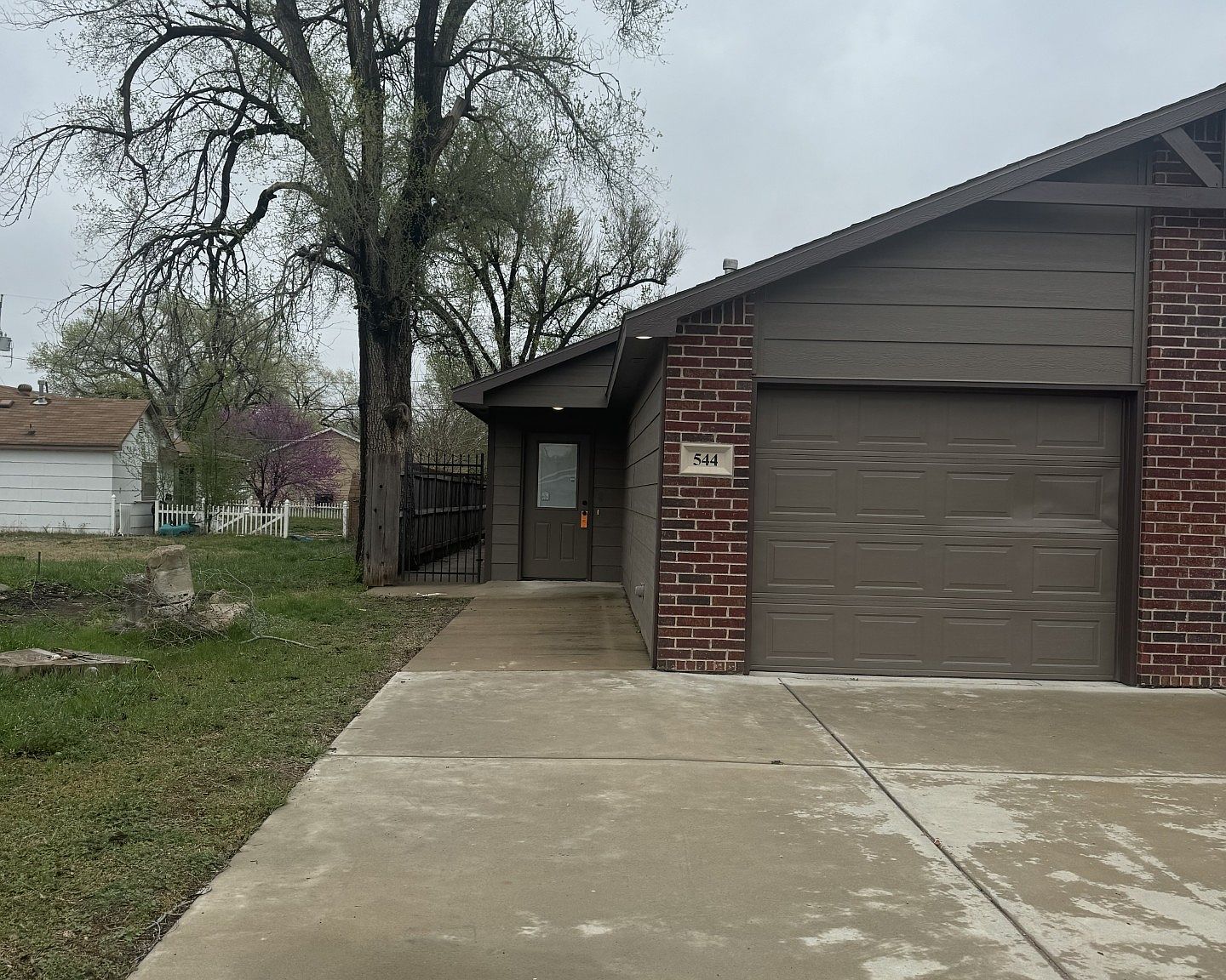544 N Doris St, Wichita, KS 67212 | Zillow