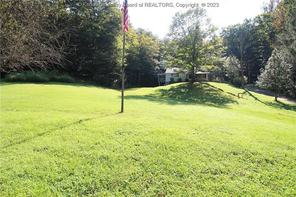 4586 W Virginia #34, Winfield, WV 25213 | Zillow