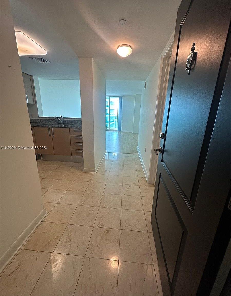 2101 Brickell Ave APT 2311, Miami, FL 33129 | Zillow