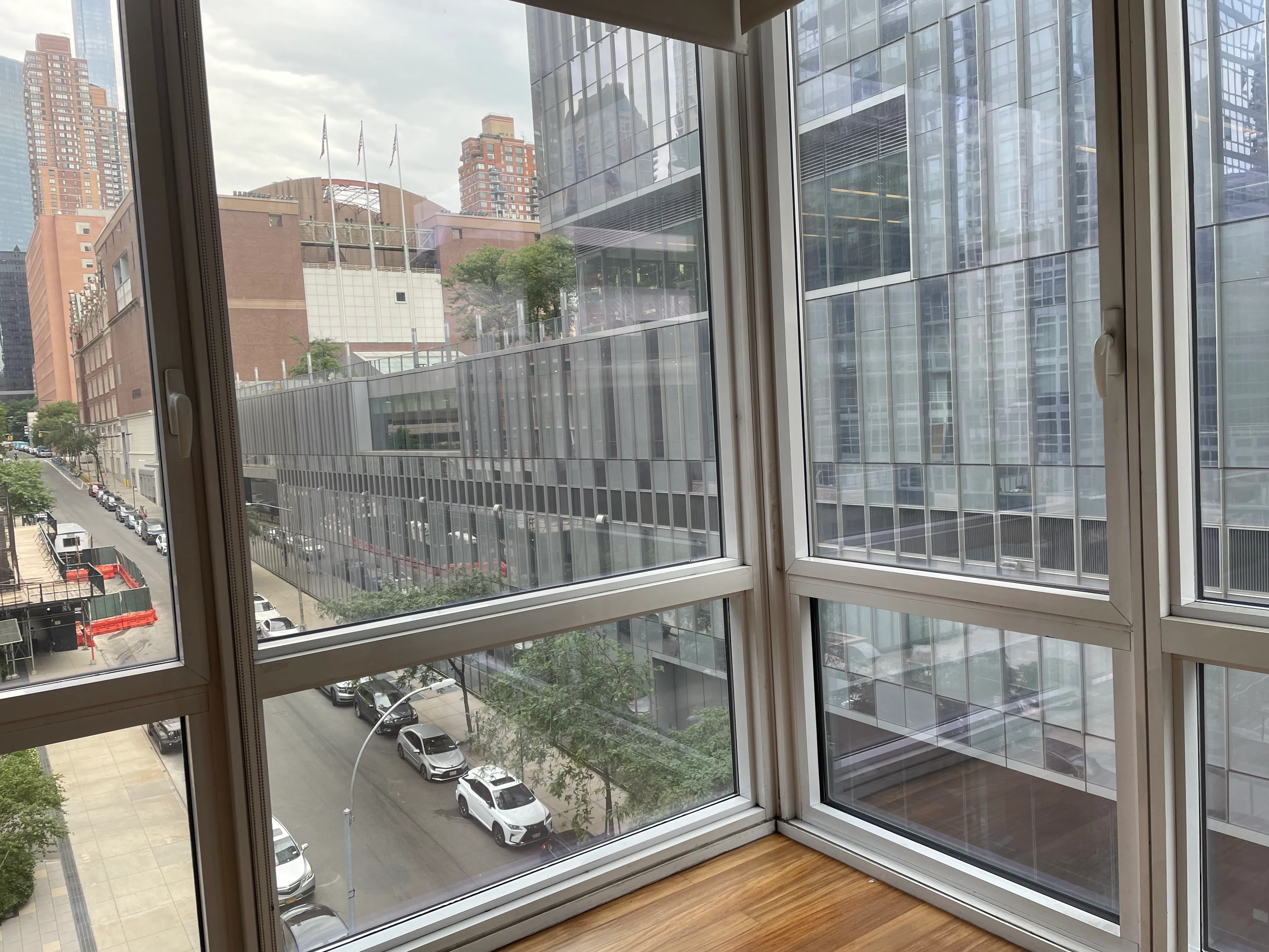 10 West End Avenue #6J in Lincoln Square, Manhattan | StreetEasy