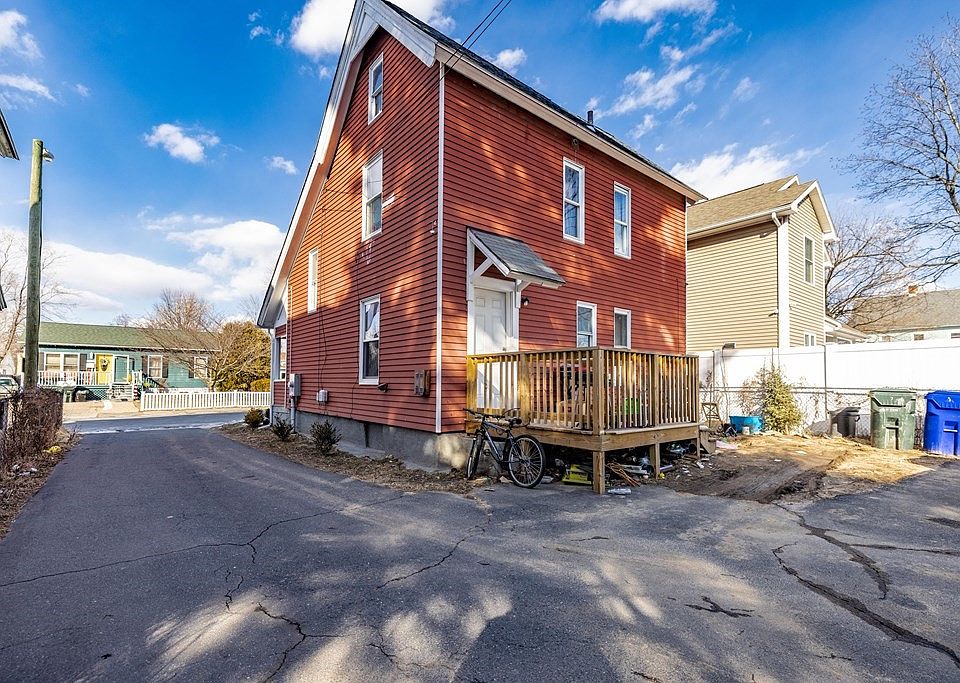 73 Tyler St, Springfield, MA 01109 | Zillow