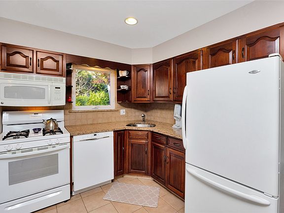 123 Kinsella Avenue, Massapequa Park, NY 11762 | MLS #3514749 | Zillow