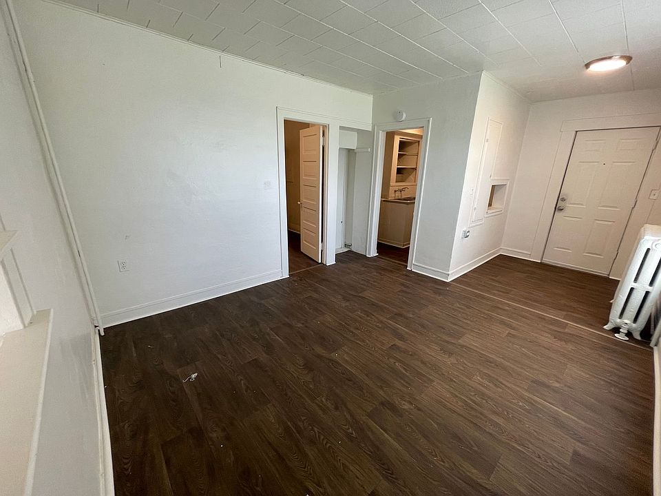 Charming West Central Vintage Building - 1425 N Madison St Spokane WA ...