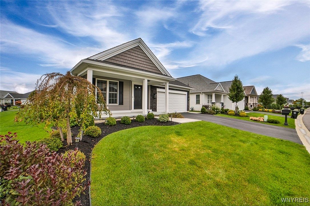 6 Henslow Way, Lancaster, NY 14086 | Zillow