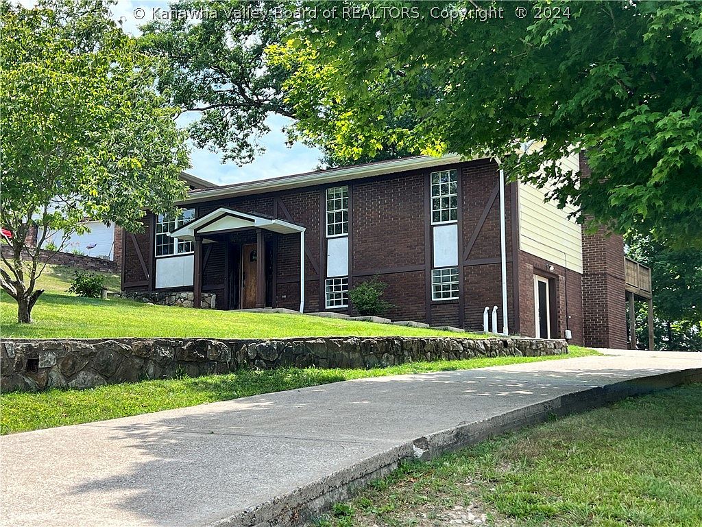 645 Elk Est, Elkview, WV 25071 | Zillow
