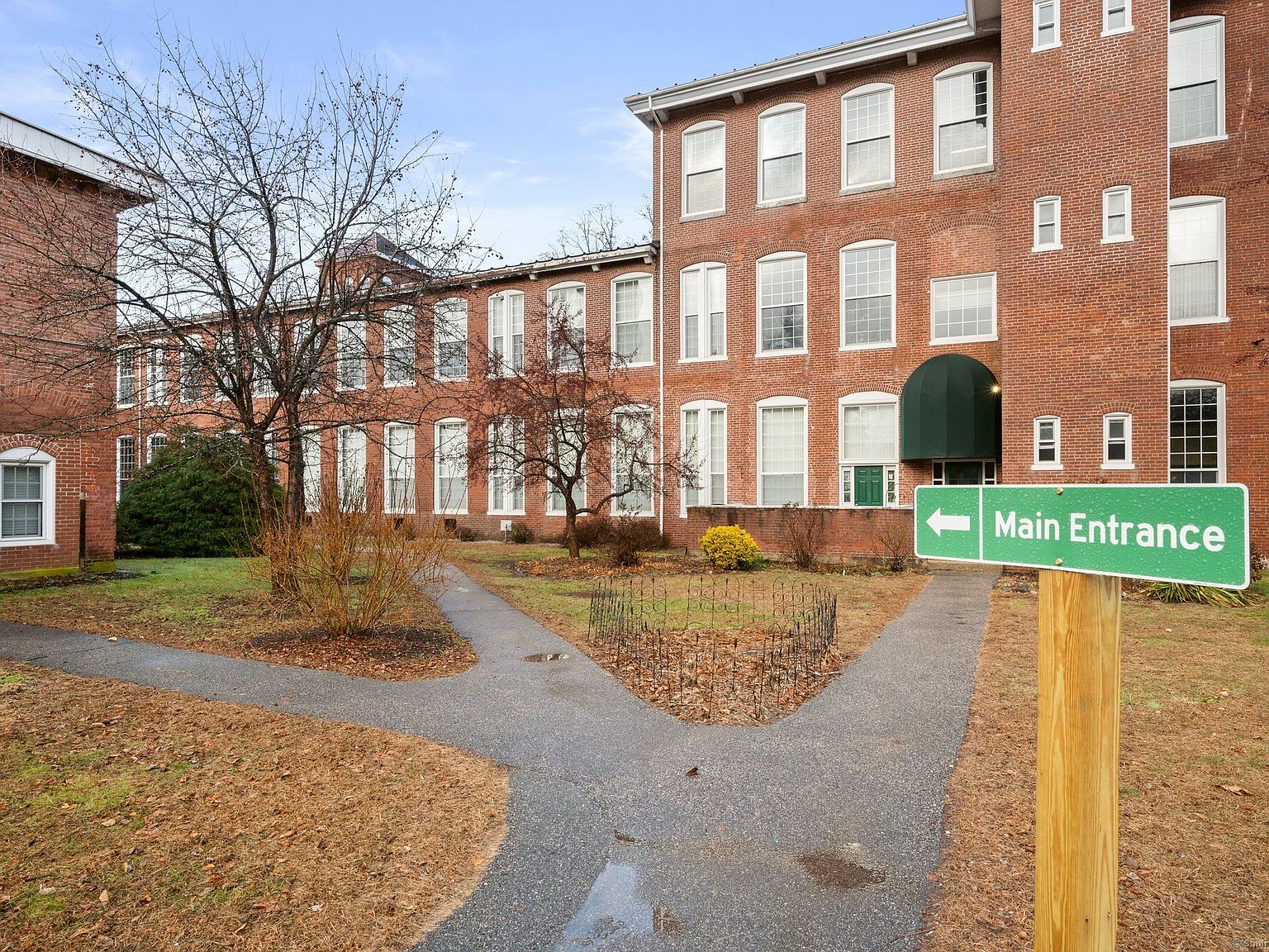 150 Yantic Street #240, Norwich, CT 06360 | Zillow