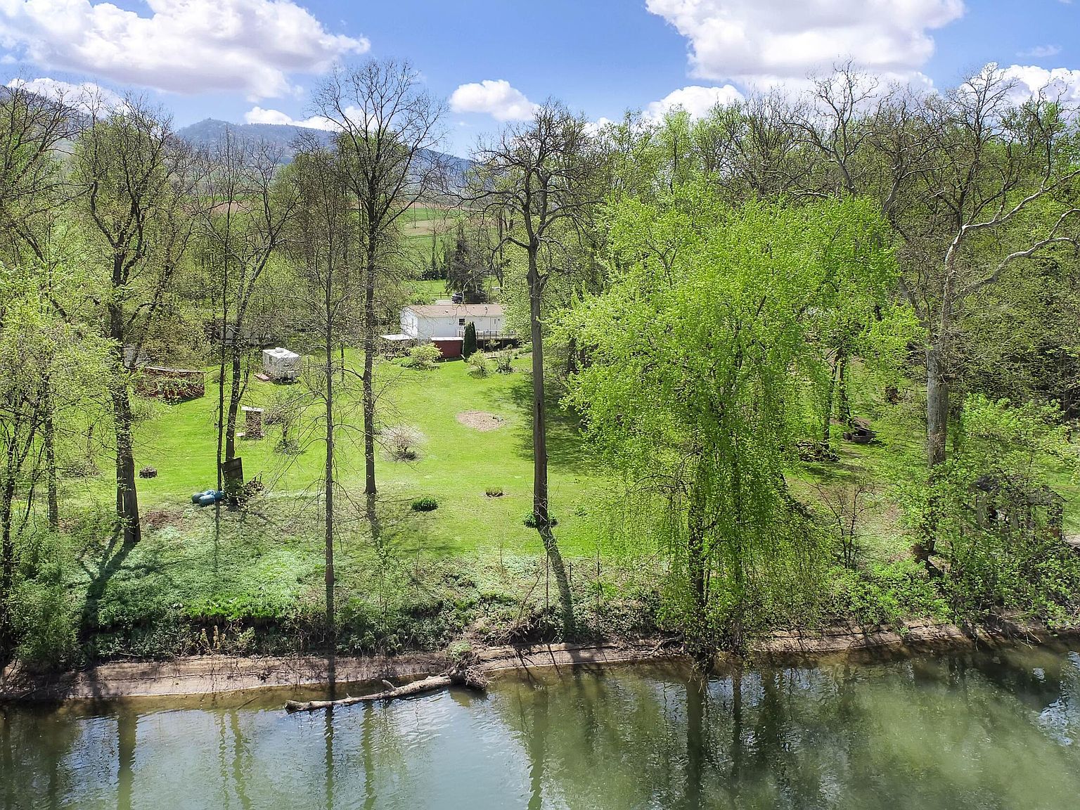 47 Stayrook Way, Mc Veytown, PA 17051 | Zillow
