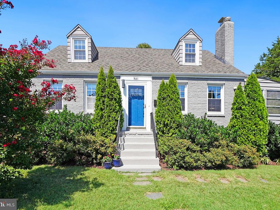 5611 Wilson Blvd, Arlington, VA 22205 | Zillow