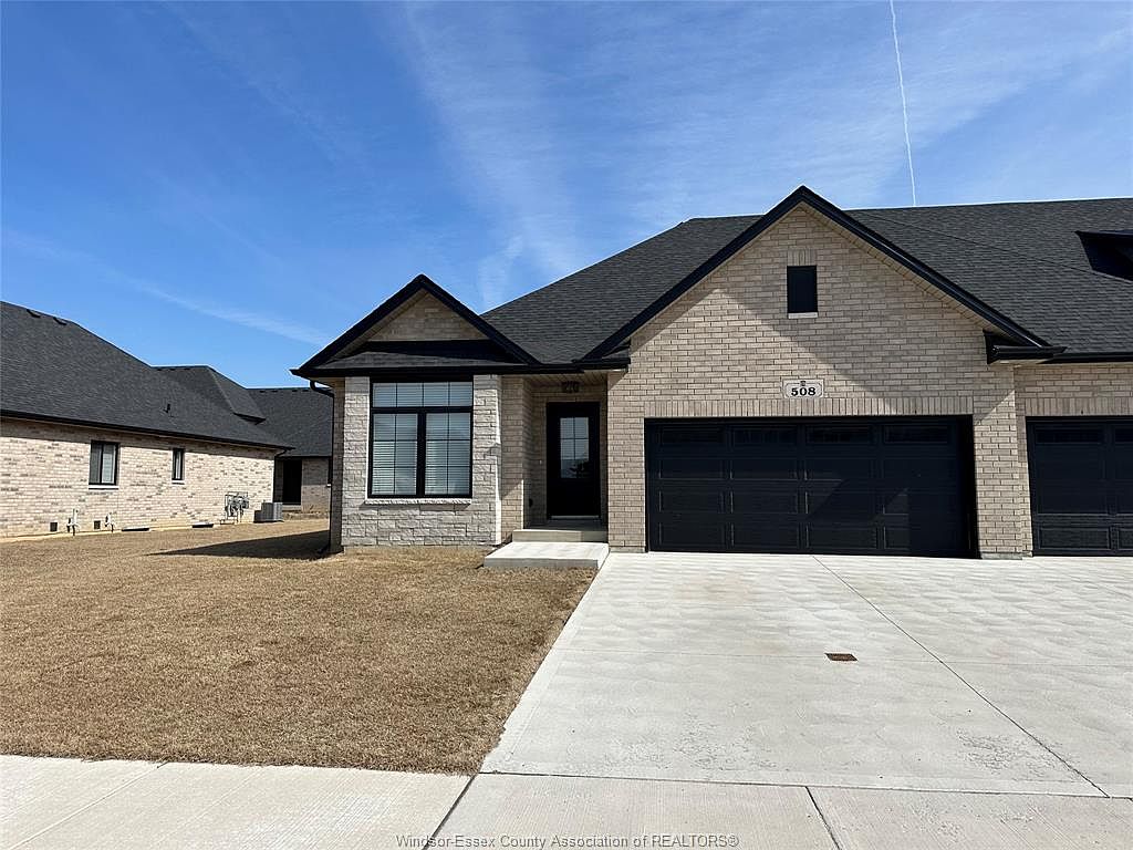 508 Water Rd, Amherstburg, ON N9V 0H1 | Zillow