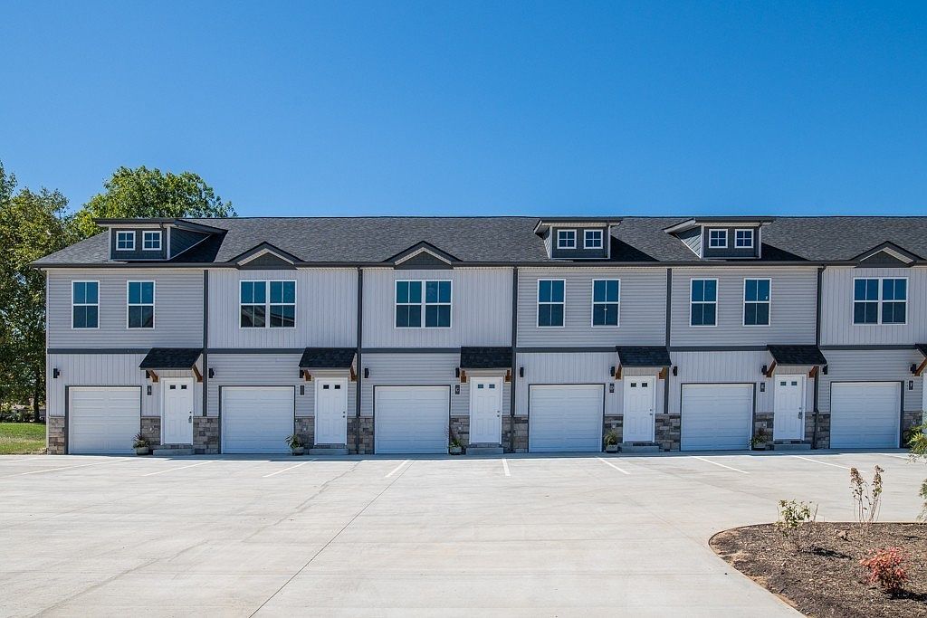 204 Drayton Dr #E, Clarksville, TN 37042 | Zillow