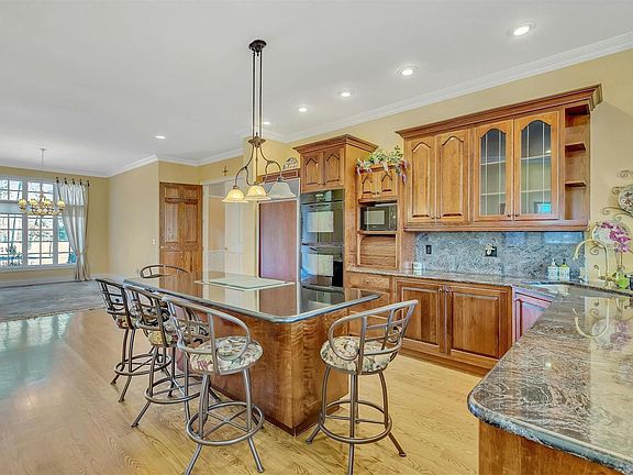 276 Ocean Avenue, Islip, NY 11751 | MLS #3527235 | Zillow