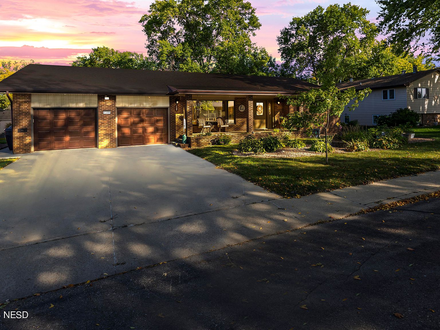 1108 4th St NW, Watertown, SD 57201 | MLS #28-1233 | Zillow