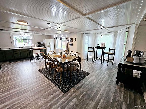 1681 E M35 Hwy, Gwinn, MI 49841 | MLS #50119552 | Zillow 1681 E M35 Hwy, Gwinn, MI 49841 | MLS #50119552 | Zillow