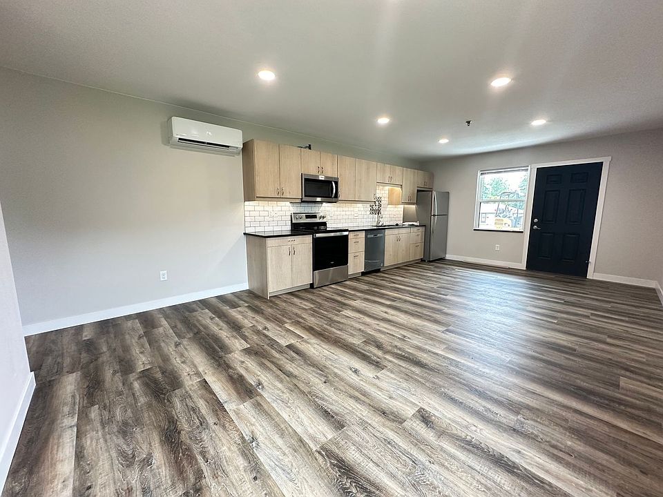 Cedar Ridge Apartments - 1111 11th Ave N Humboldt IA | Zillow