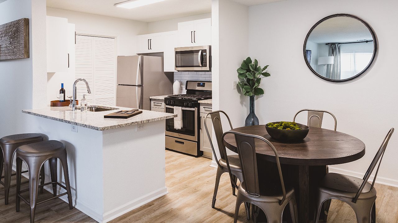 100 Avalon Gardens Dr #351, Nanuet, NY 10954 | Zillow