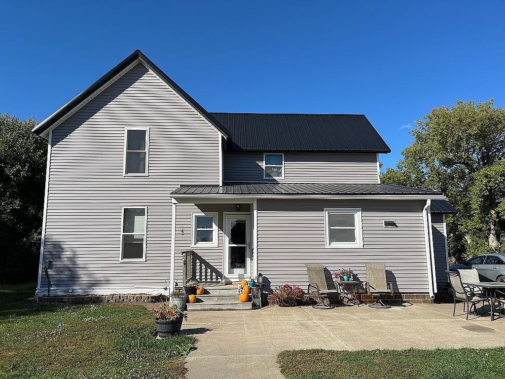 22720 County Highway 8, Milroy, MN 56263 | Zillow