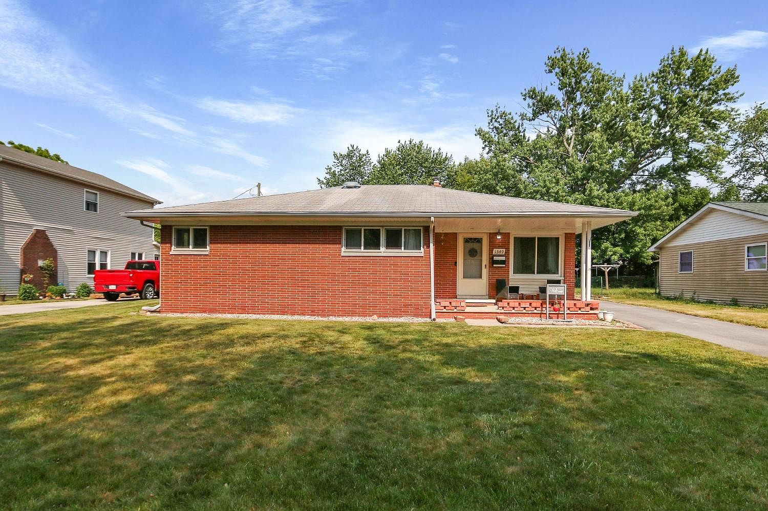 1349 S Illinois St, Hobart, IN 46342 | Zillow