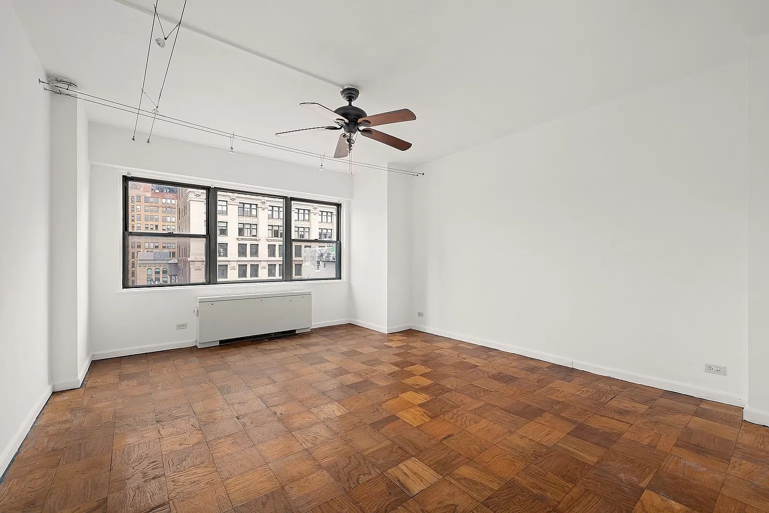 10 W 15th St APT 2020, New York, NY 10011 | Zillow